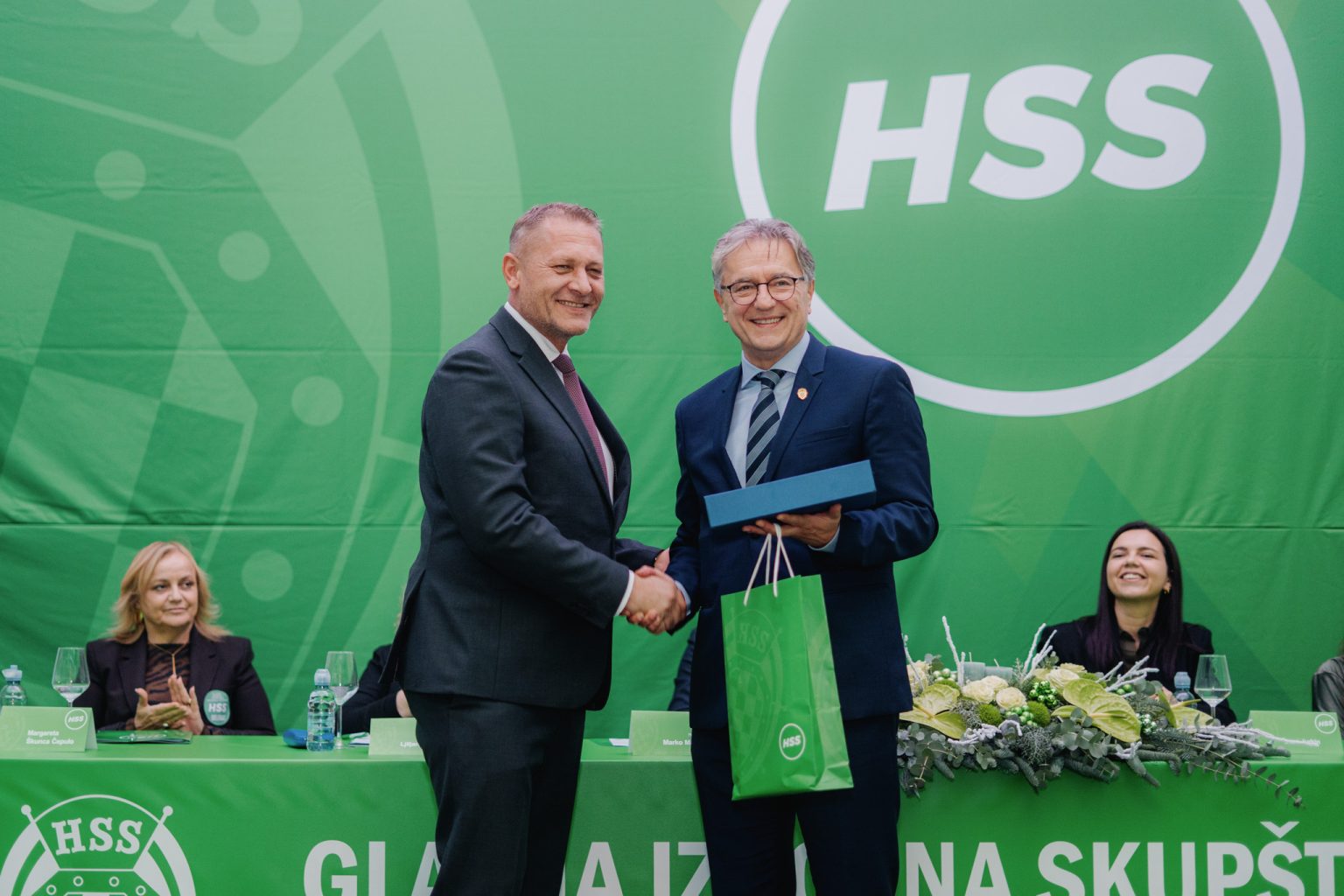 Darko Vuletić novi je predsjednik HSS-a - HSS - Hrvatska seljačka stranka